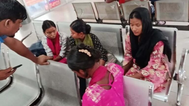 4 missing Thakurgaon schoolgirls found at Sylhet bus terminal